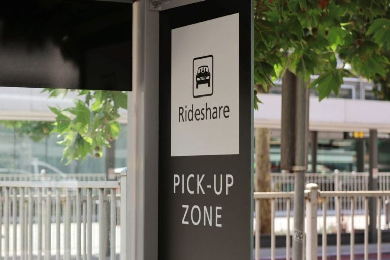 Guide to Public Transport in Australia | Allianz Care Australia